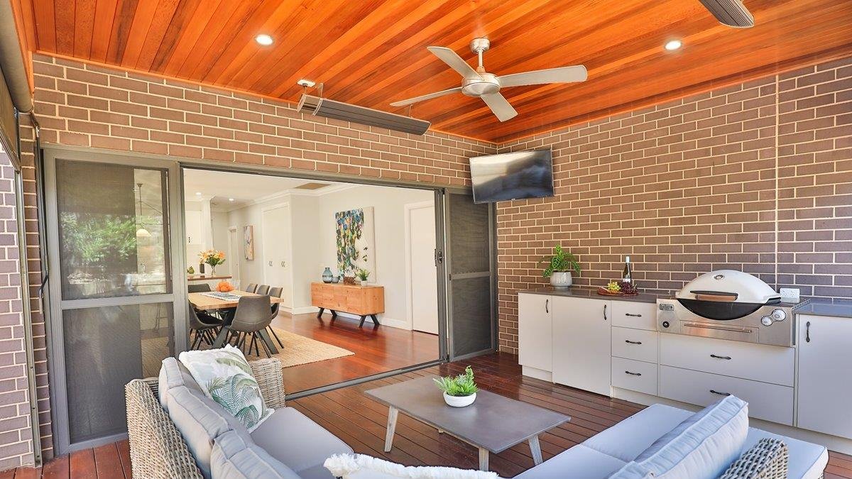Visit Mildura - Indulge Luxury Homes – Dockside Marina